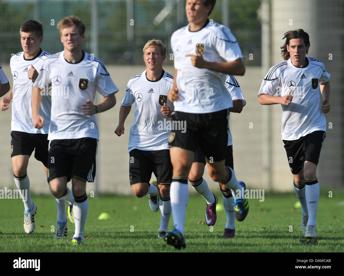 German national soccer players Toni Kroos (L-R), Andre Schuerrle, Lewis ...