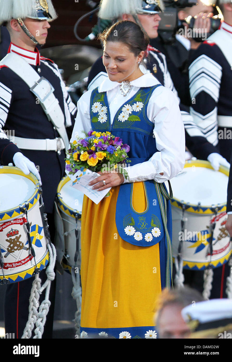 Imperial garb High Resolution Stock Photography and Images - Alamy