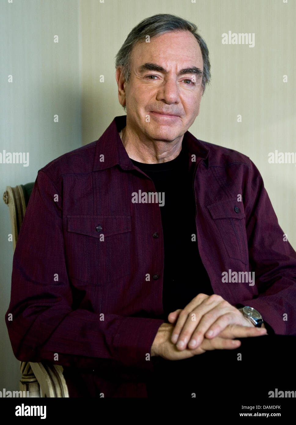Neil Diamond Us Singer Stock Photos & Neil Diamond Us Singer Stock ...