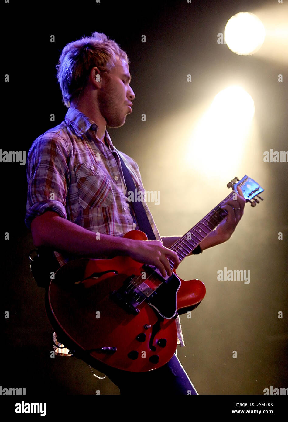 Lifehouse High Resolution Stock Photography and Images - Alamy