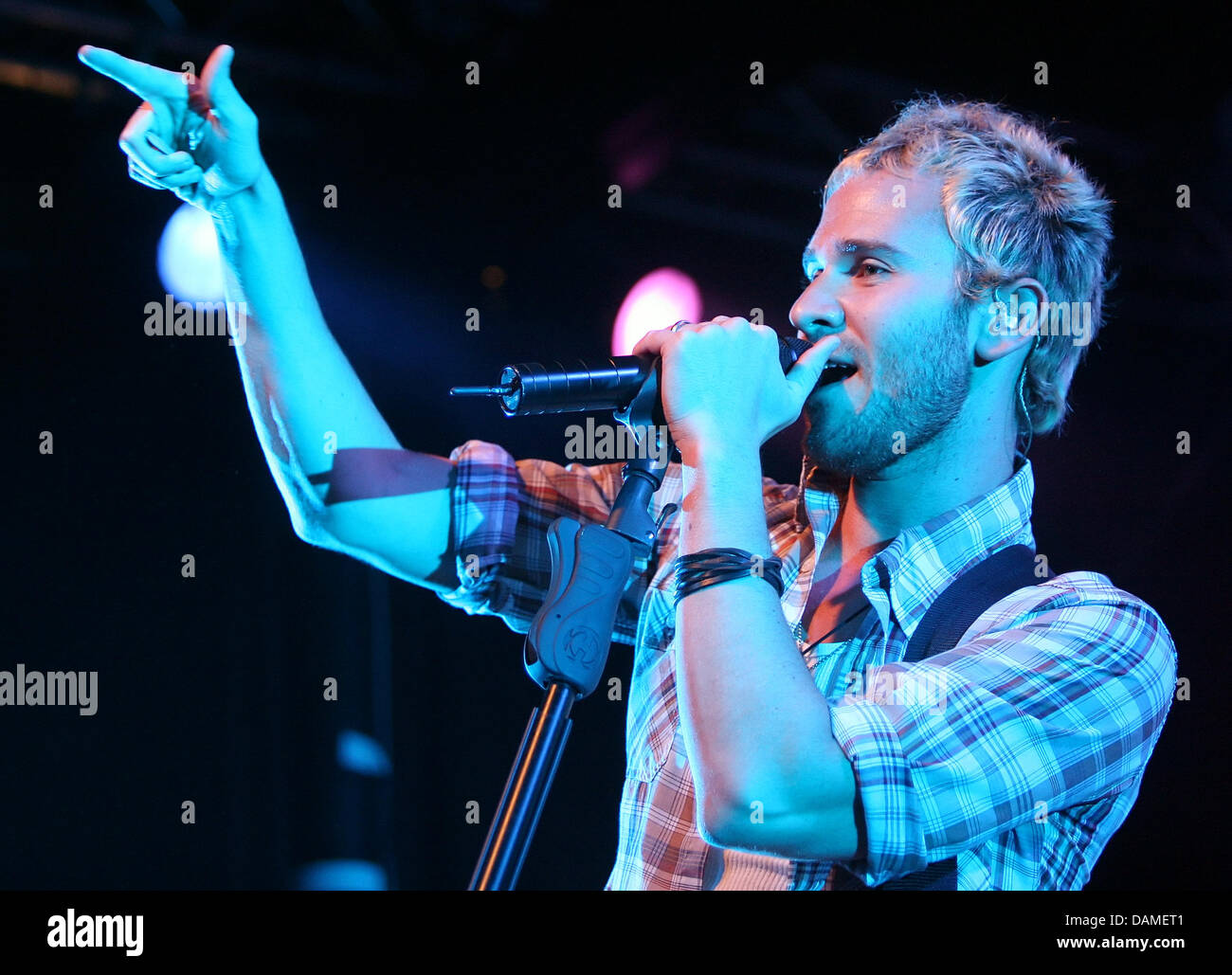 Lifehouse High Resolution Stock Photography and Images - Alamy