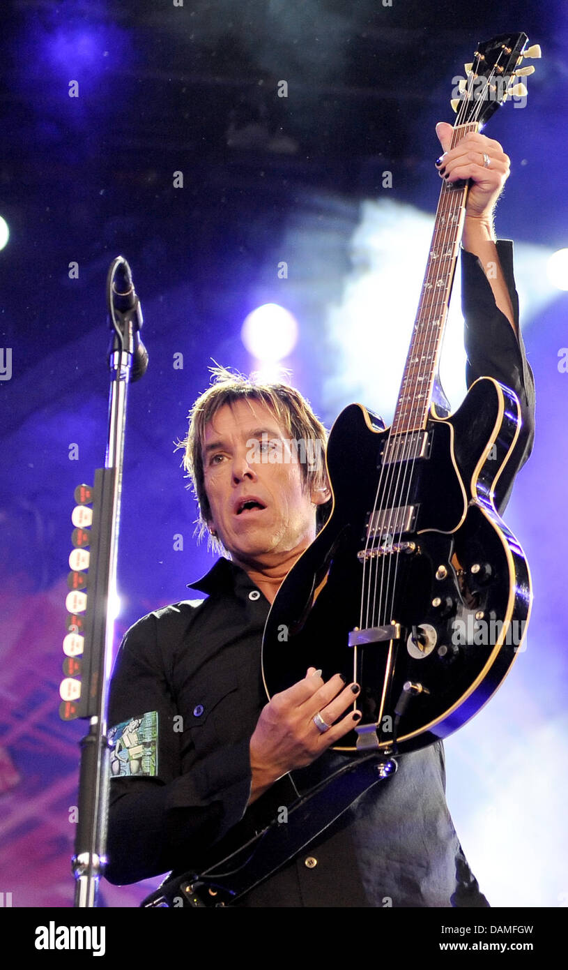 Singer Per Gessle of the Swedish pop duo Roxette performs on stage at ...