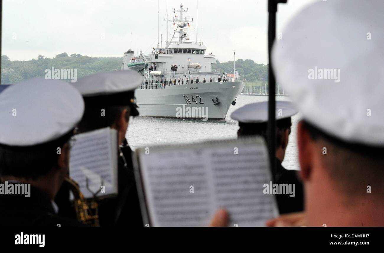 Music units hi-res stock photography and images - Alamy
