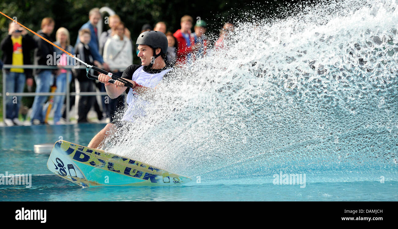 The German Andy Kolb participates in the Wakeboard world championship ...
