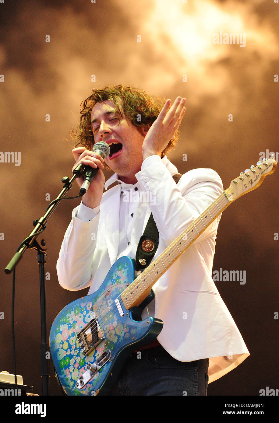 Matthew Murphy, singer and guitarist of the English alternative rock ...