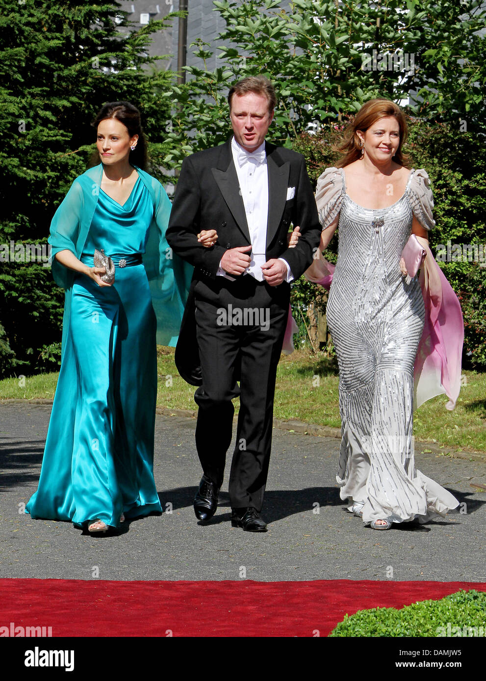 Prince Gustav of Sayn-Wittgenstein-Berleburg, Carina Axelsson (L) and ...