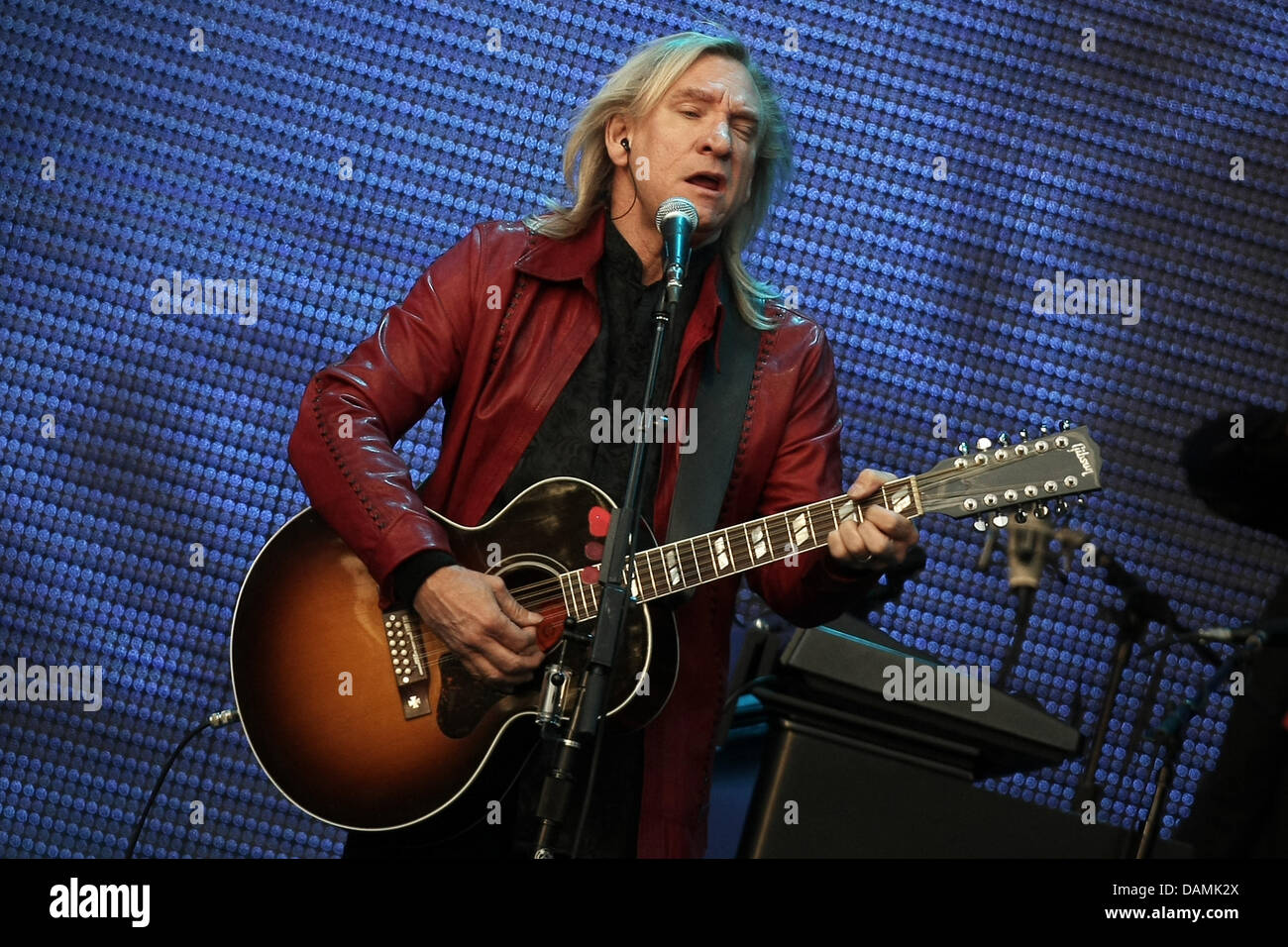 Joe walsh hi-res stock photography and images - Alamy