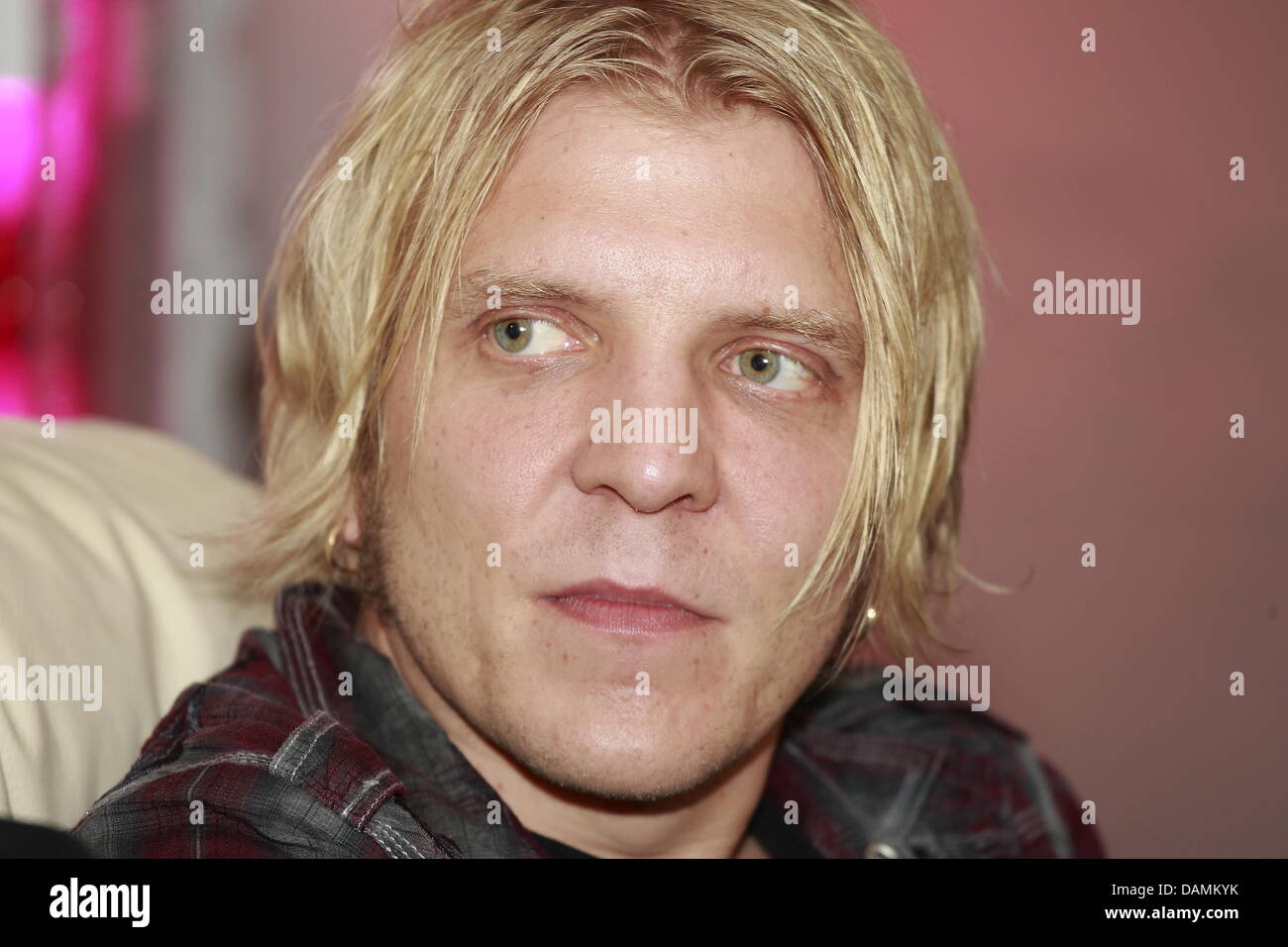 The drummer of the Finnish cello rock band Apocalyptica, Mikko Siren ...