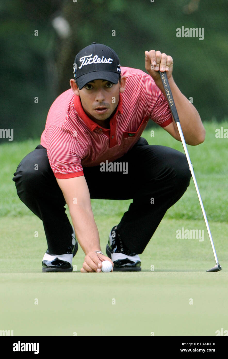 Spanish golf pro Pablo Larrazabal plays in the BMW Open 2011 in ...