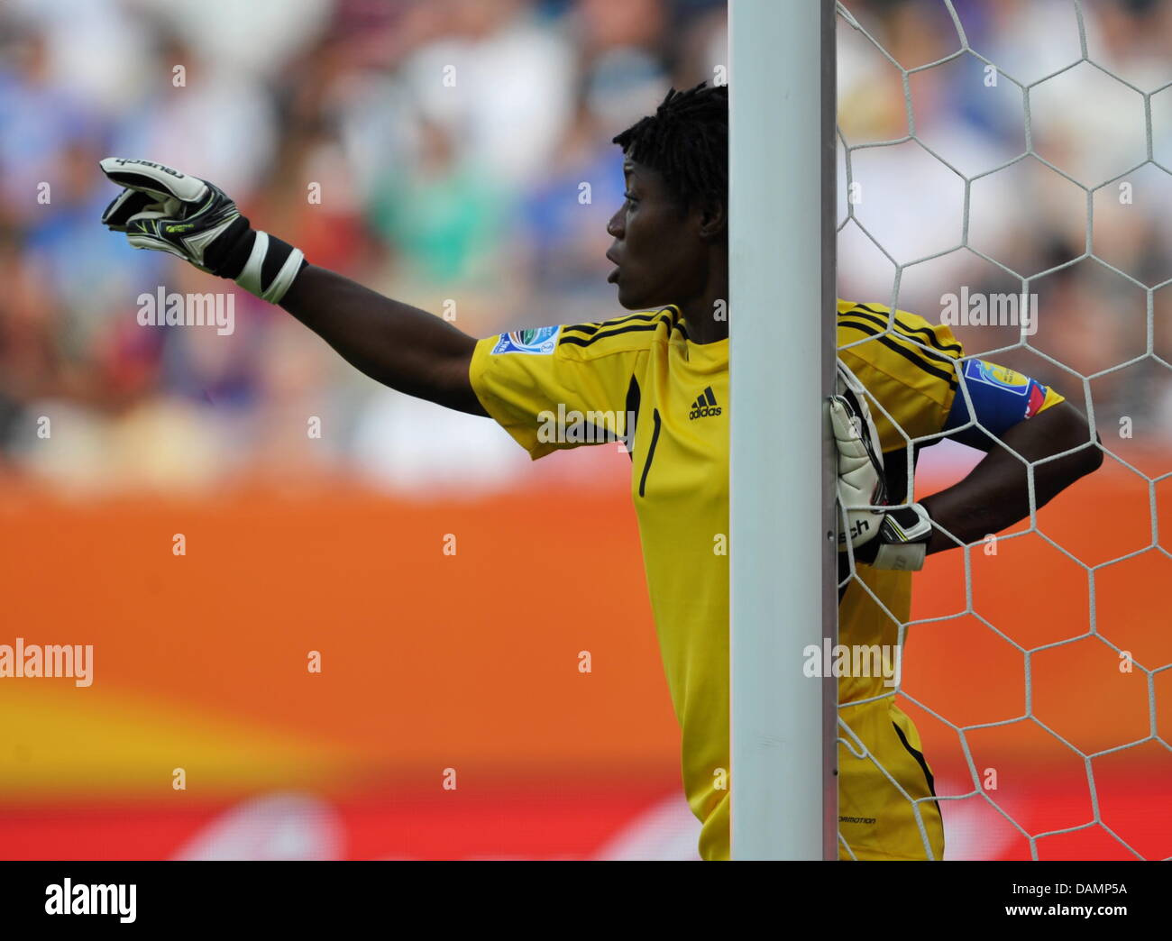 Nigeria Goalkeeper High Resolution Stock Photography and Images - Alamy