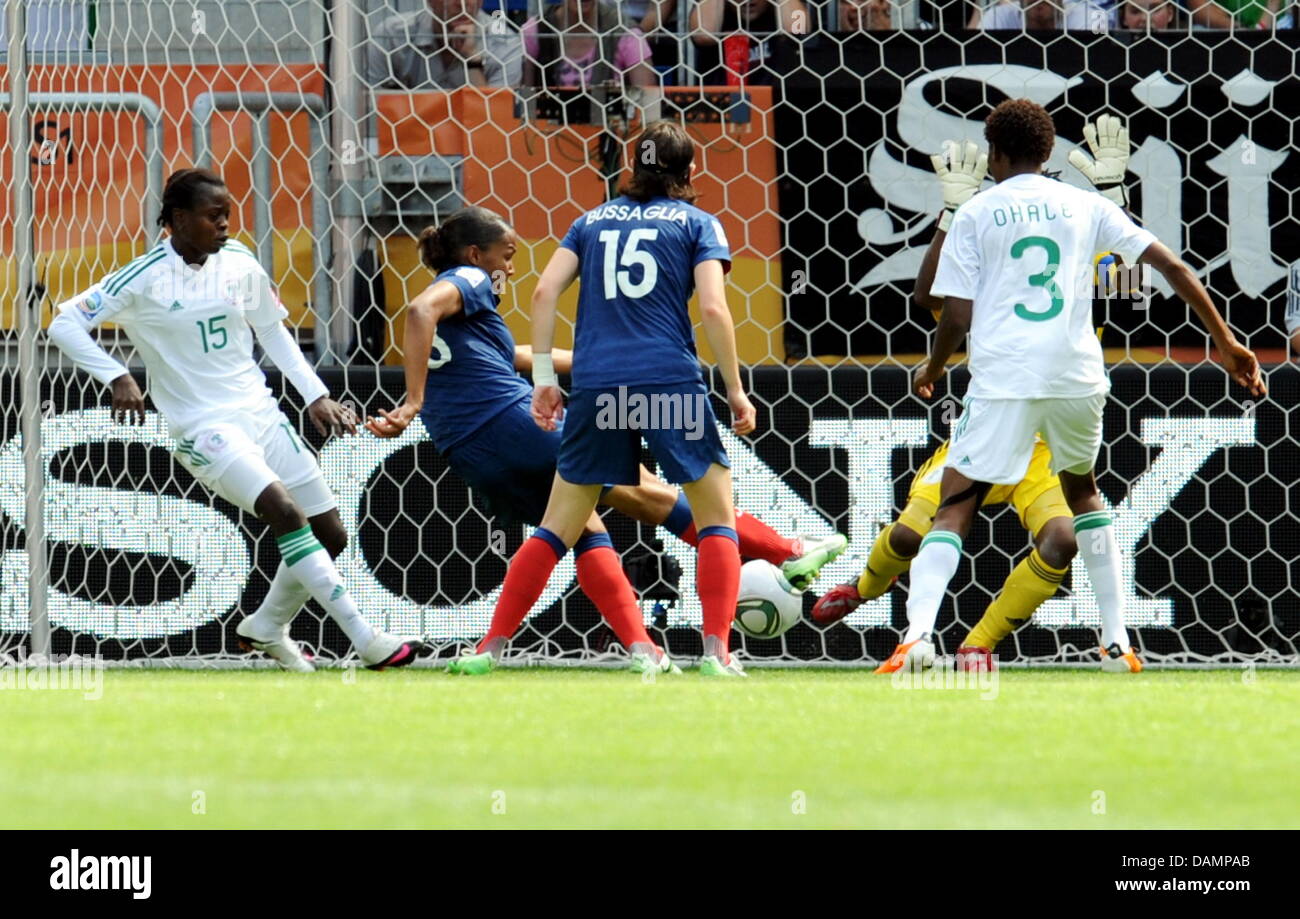 Marie laure delie hi-res stock photography and images - Alamy