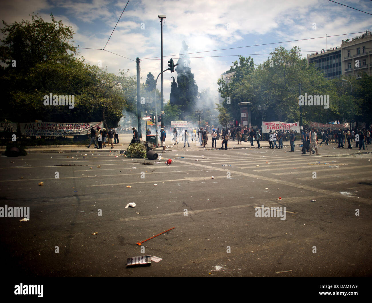 Greek riots hi-res stock photography and images - Alamy