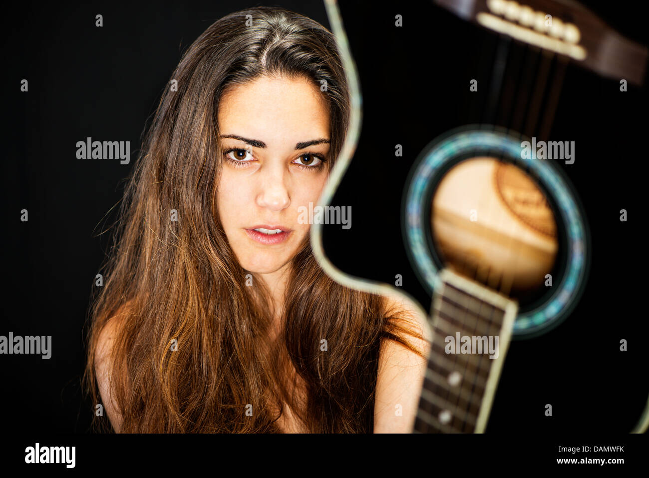 Burnette hair hi-res stock photography and images - Alamy