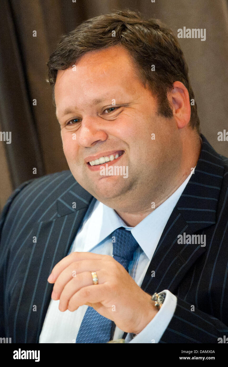 British singer Paul Potts smiles as he presents his new album 'Cinema ...