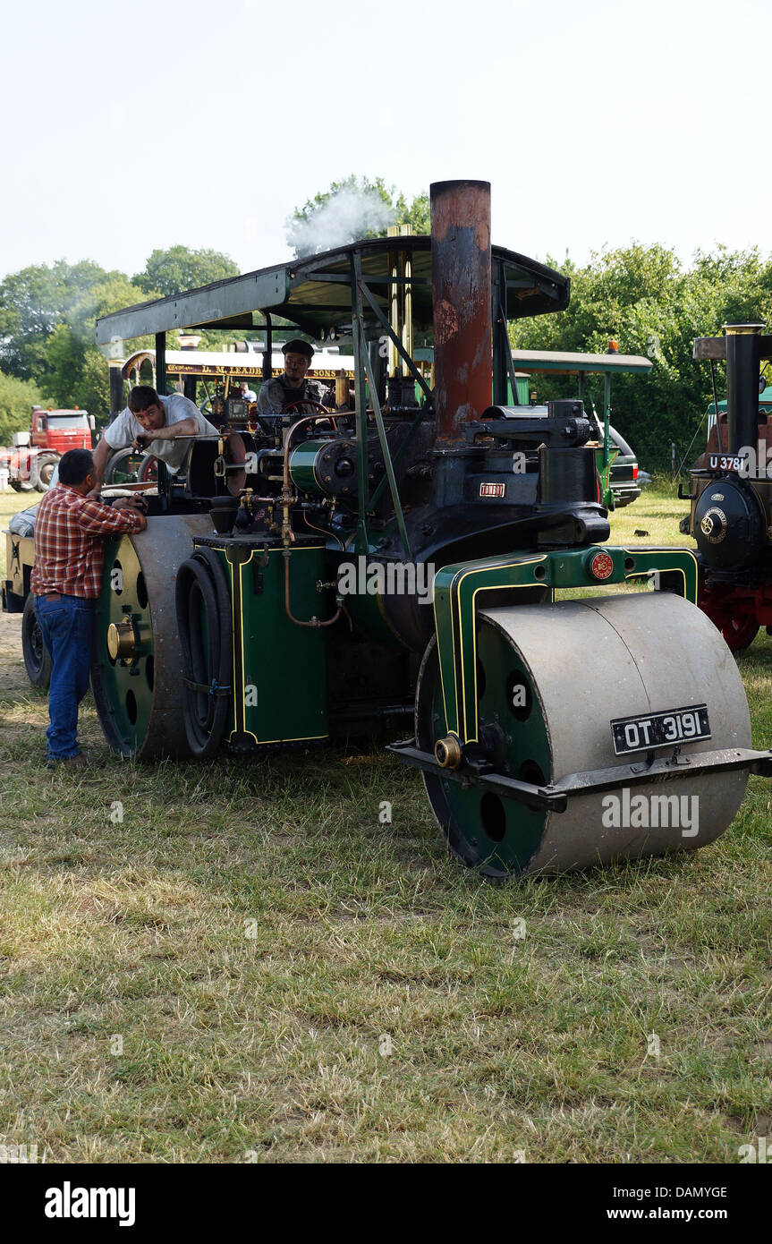 Steam Traction Engine at a show in Hampshire, UK Stock Photo - Alamy