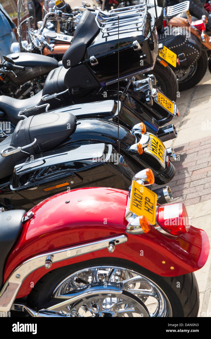 Motorcycles row hi-res stock photography and images - Alamy