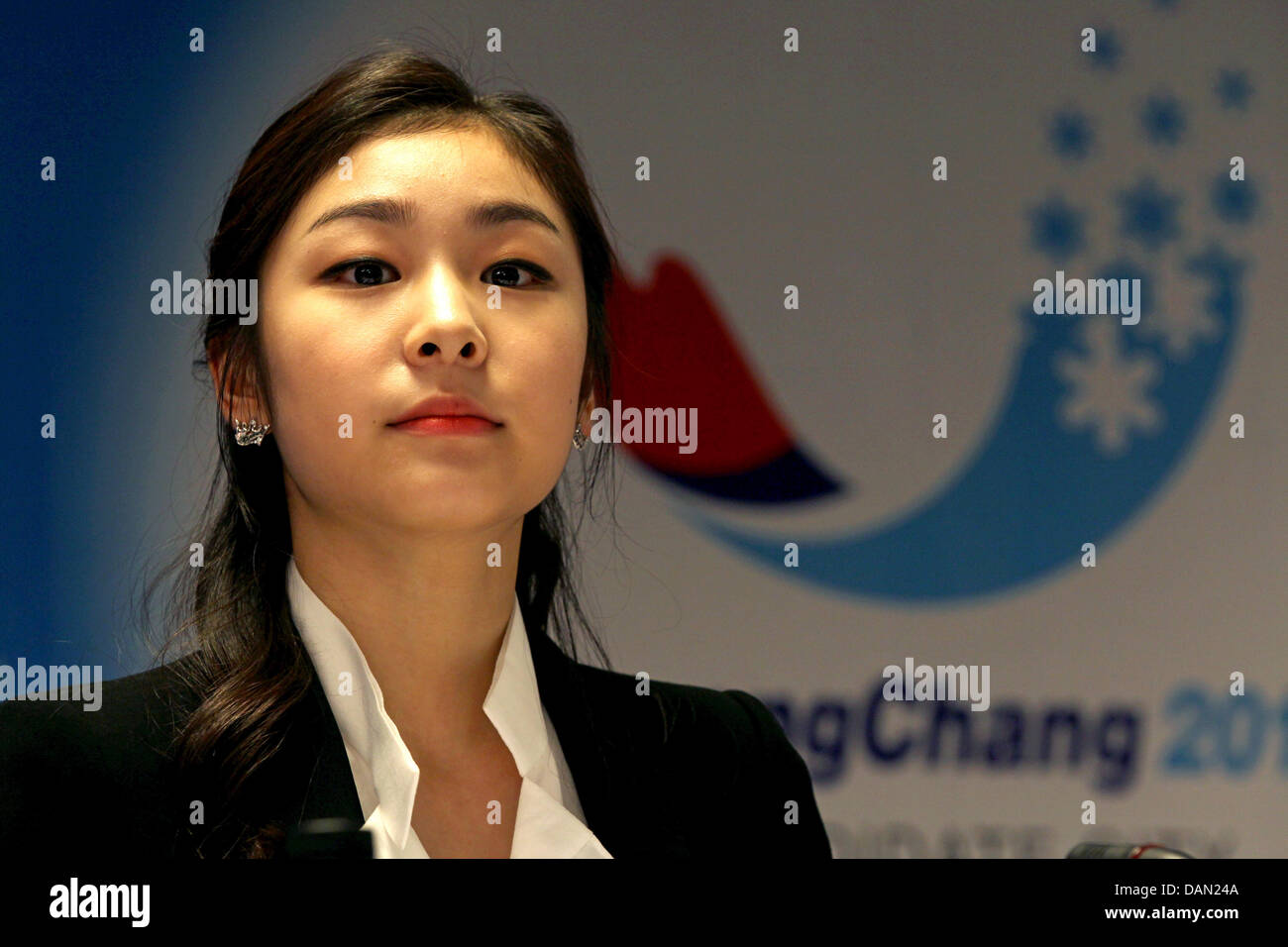 South Korean figure skater Kim Yu-Na attends a press conference of the ...