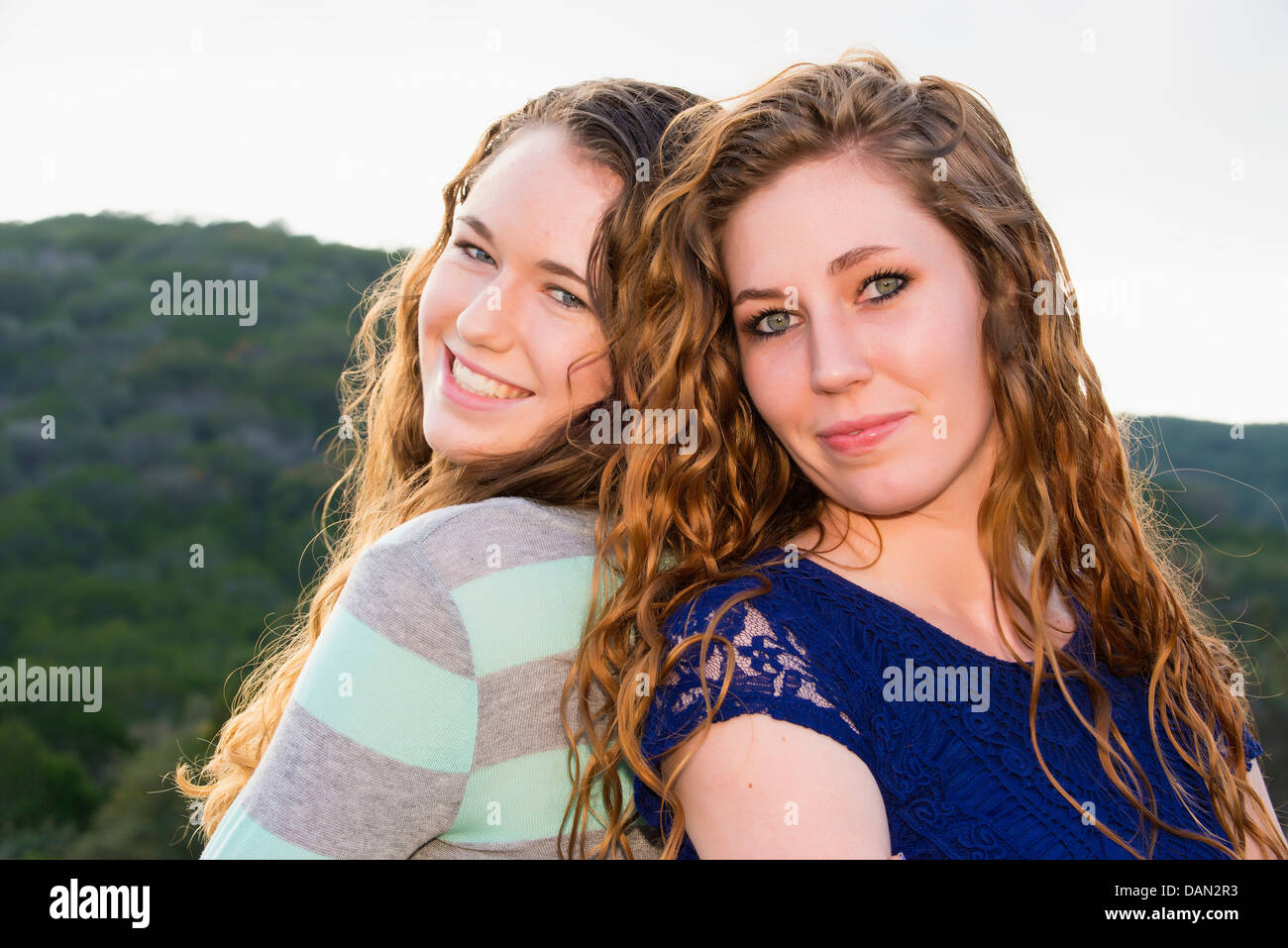 USA, Texas, Sisters smiling, portrait Stock Photo - Alamy