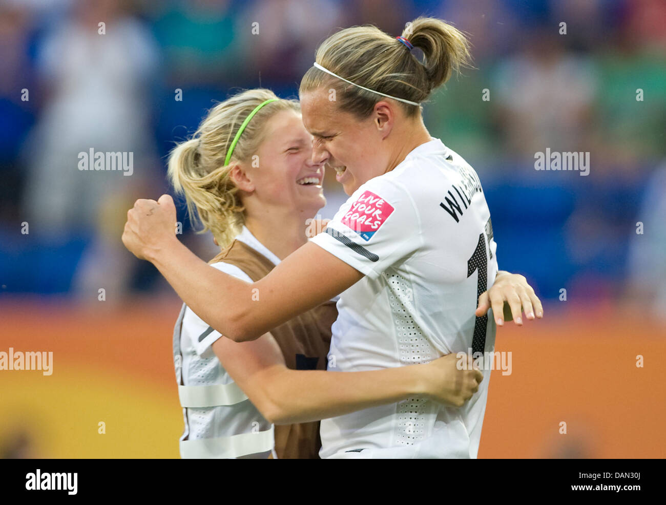 Hannah Wilkinson (r) of New Zealand celebrates her 2-2 goal during the ...