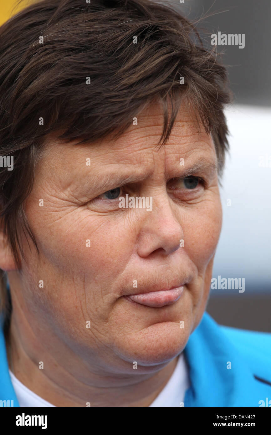 Coach Eli Landsem of Norway reacts during the Group D match Australia ...