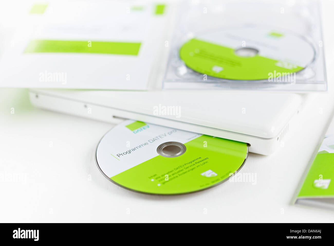 Dvd connection hi-res stock photography and images - Alamy