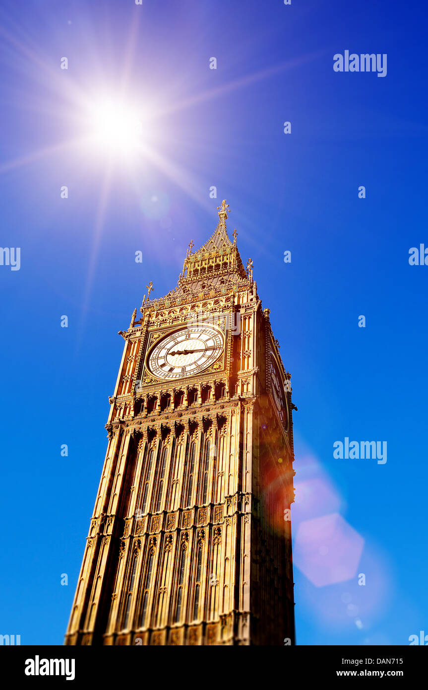 Sunshine High Resolution Stock Photography and Images - Alamy