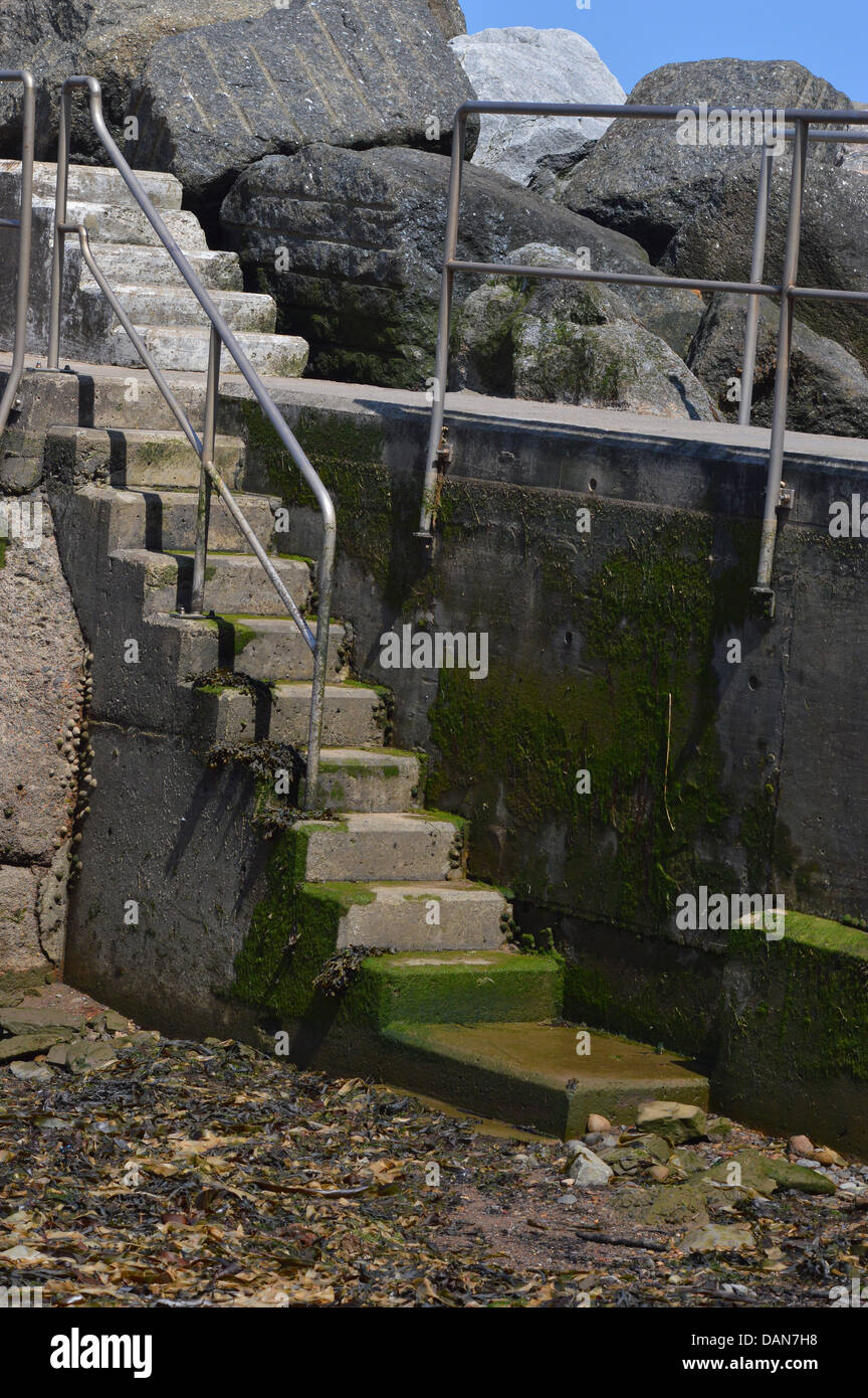 Beach rail hi-res stock photography and images - Alamy