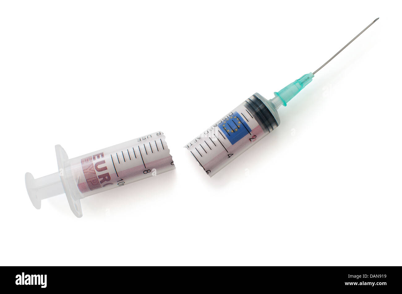 Euro crisis broken syringe with banknotes Stock Photo - Alamy