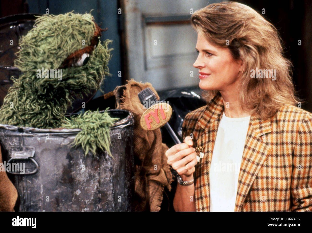 Sesame street tv usa candice bergen hi-res stock photography and images ...