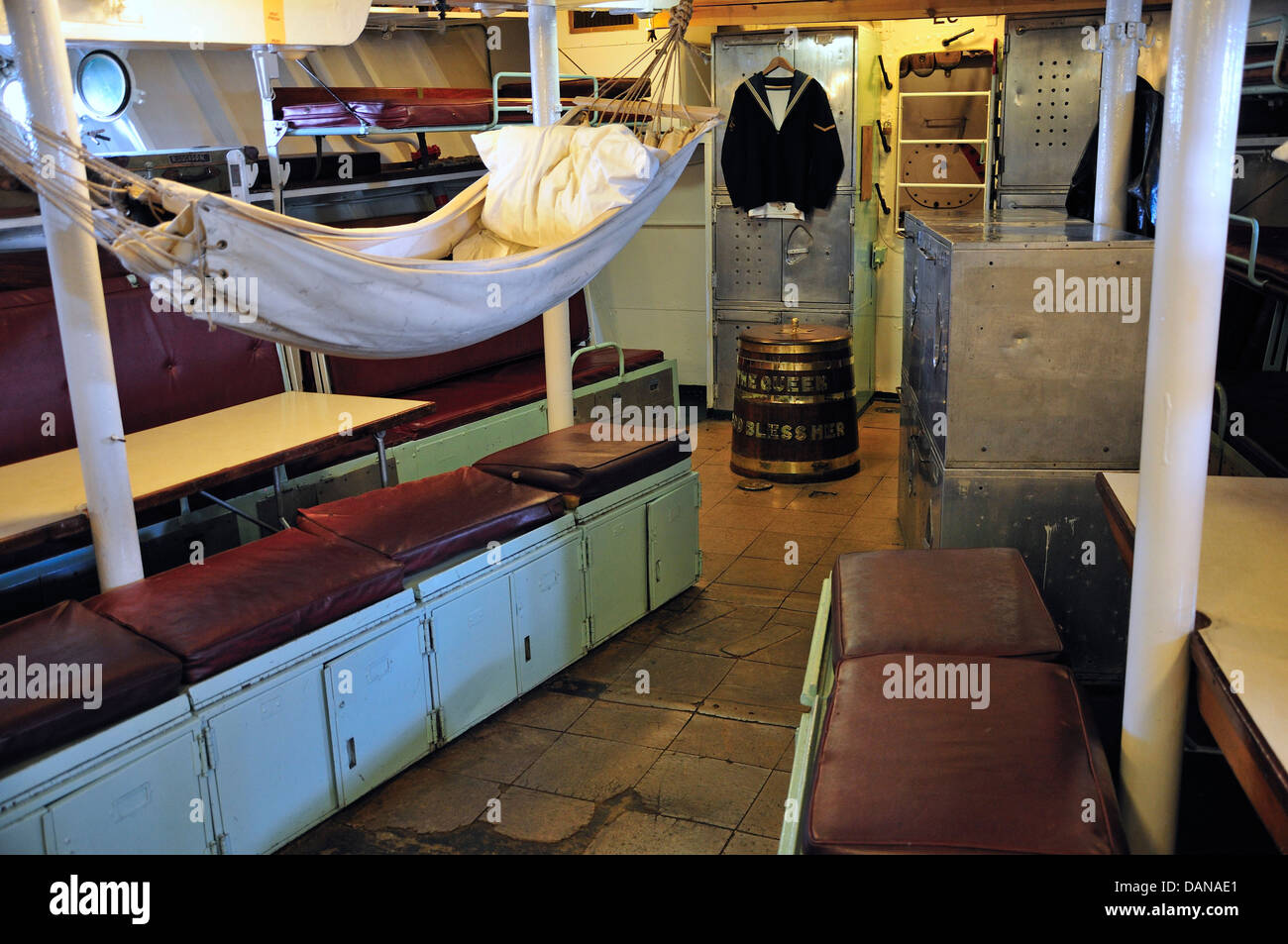 Inside destroyer ship hi-res stock photography and images - Alamy