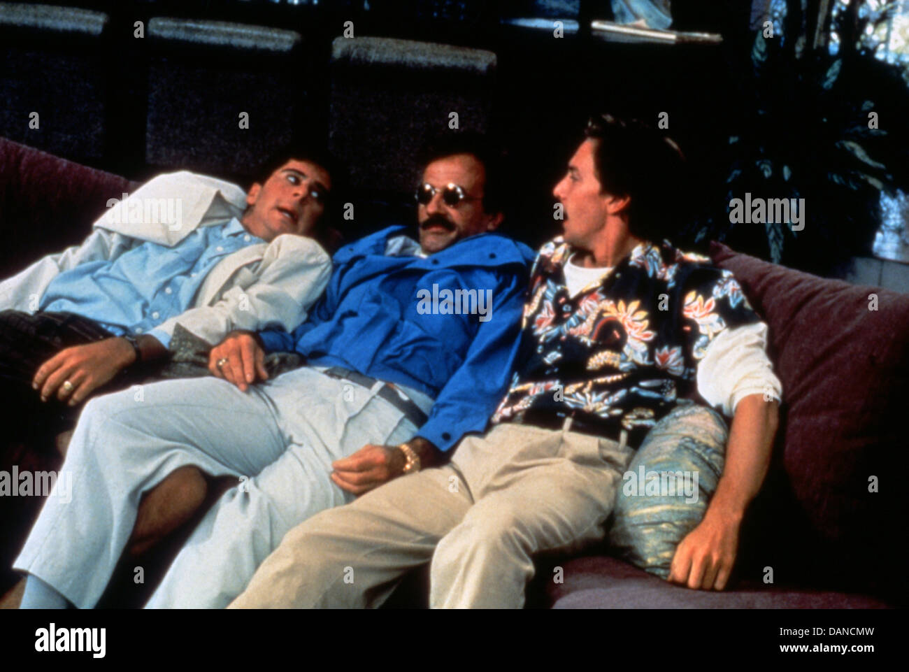 WEEKEND AT BERNIE'S (1989) JONATHAN SILVERMAN ANDREW MCCARTHY TERRY ...
