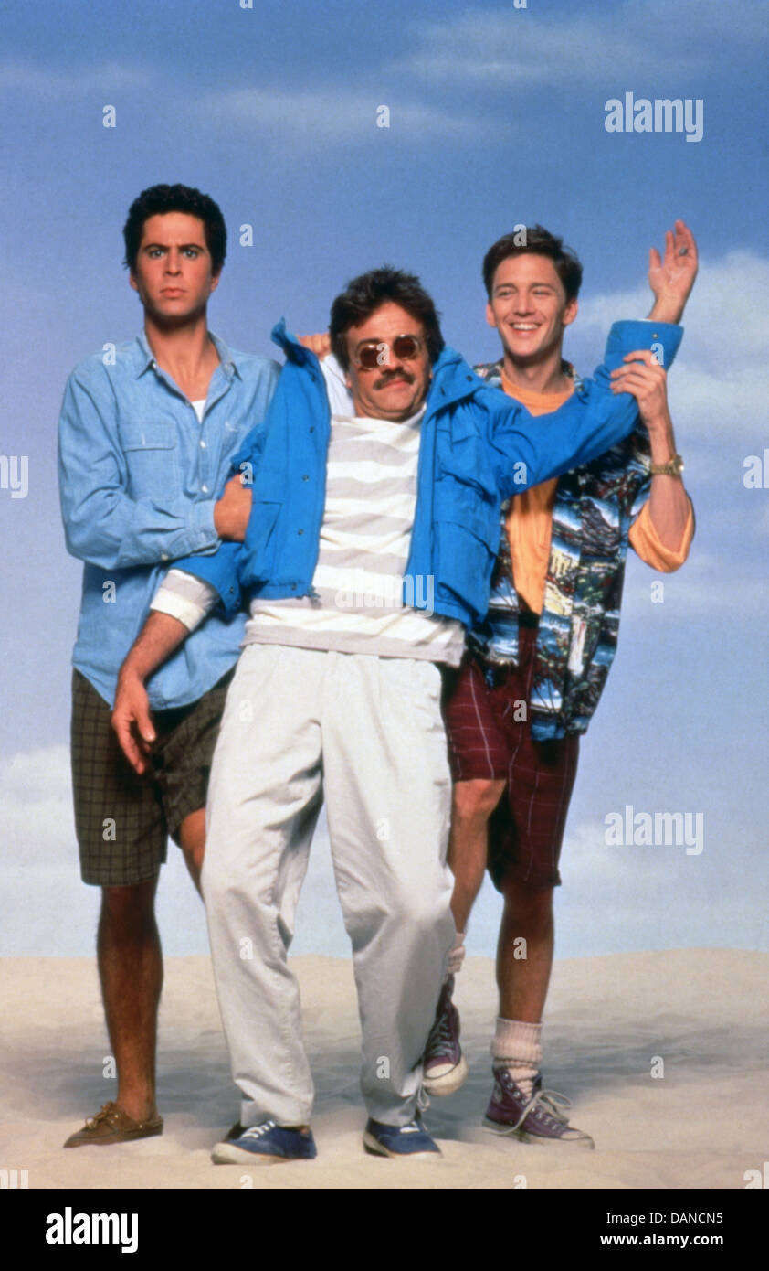 WEEKEND AT BERNIE S 1989 ANDREW MCCARTHY JONATHAN SILVERMAN TED WEEKEND AT BERNIE S 1989 ANDREW MCCARTHY JONATHAN SILVERMAN TED