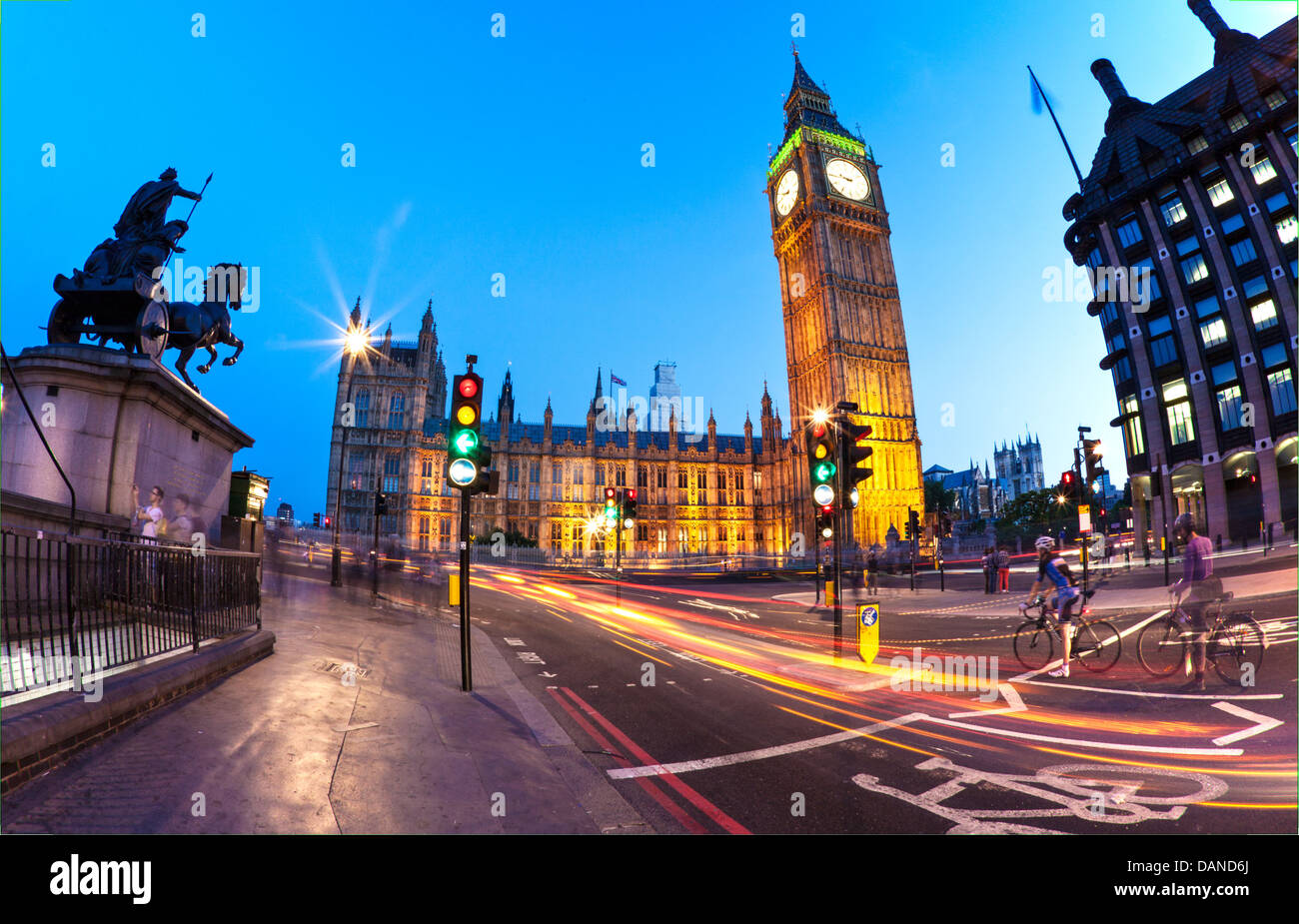 Parliament square london hi-res stock photography and images - Alamy