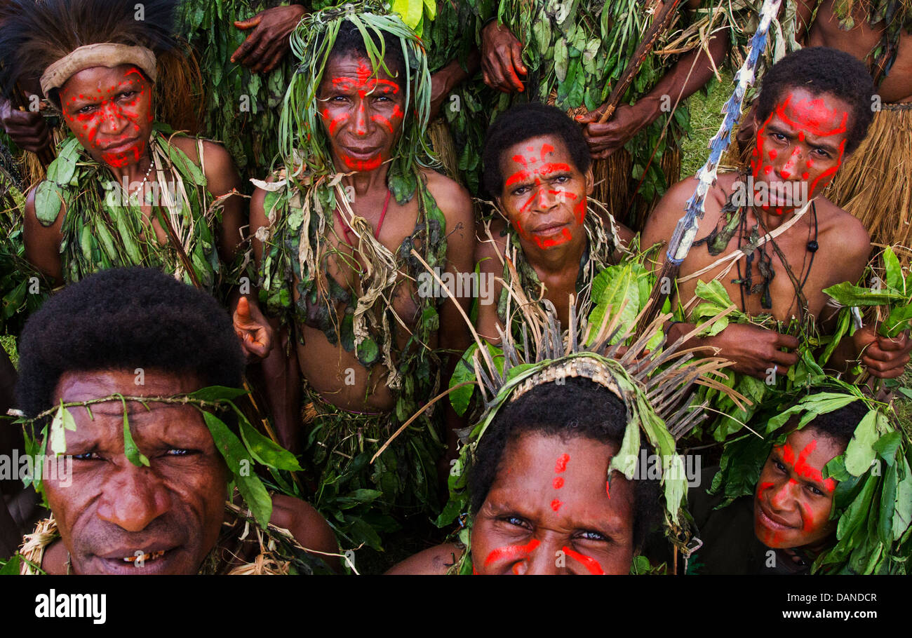 Tribeswomen hi-res stock photography and images - Alamy