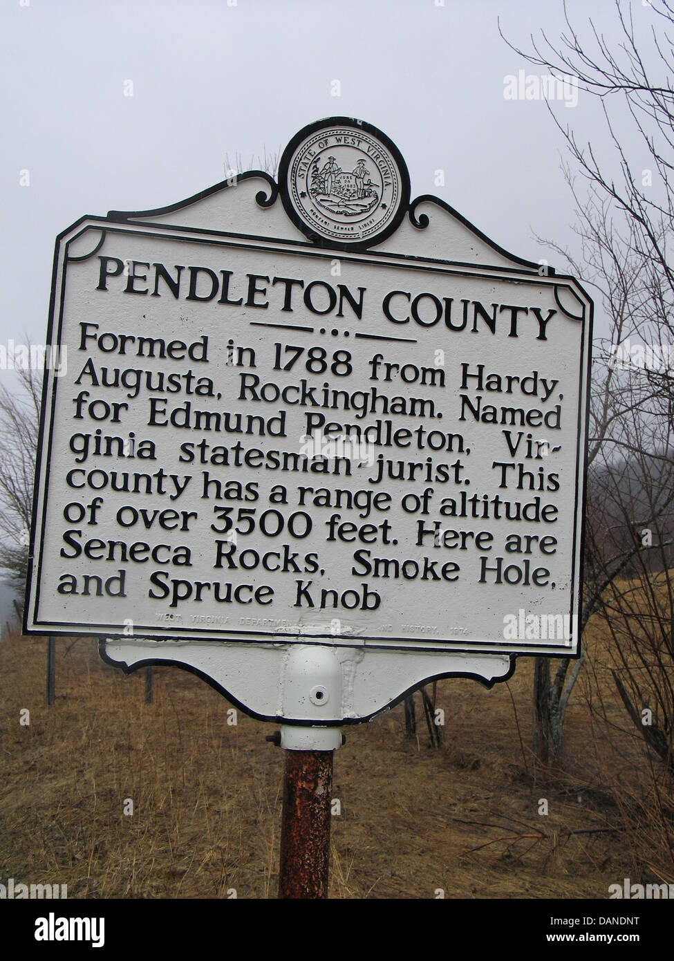 Seneca rocks in pendleton county hi-res stock photography and images ...