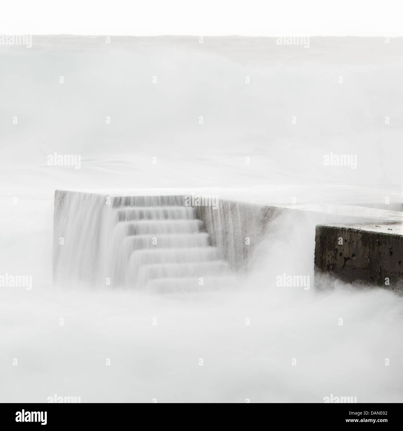 Sea wall hi-res stock photography and images - Alamy