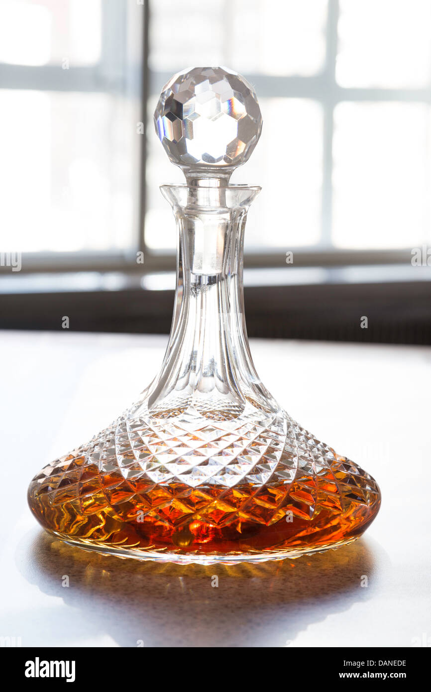 Ships decanter hi-res stock photography and images - Alamy