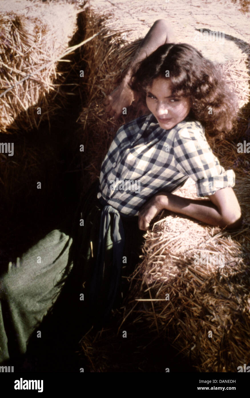 Jennifer Jones Portrait High Resolution Stock Photography and Images ...
