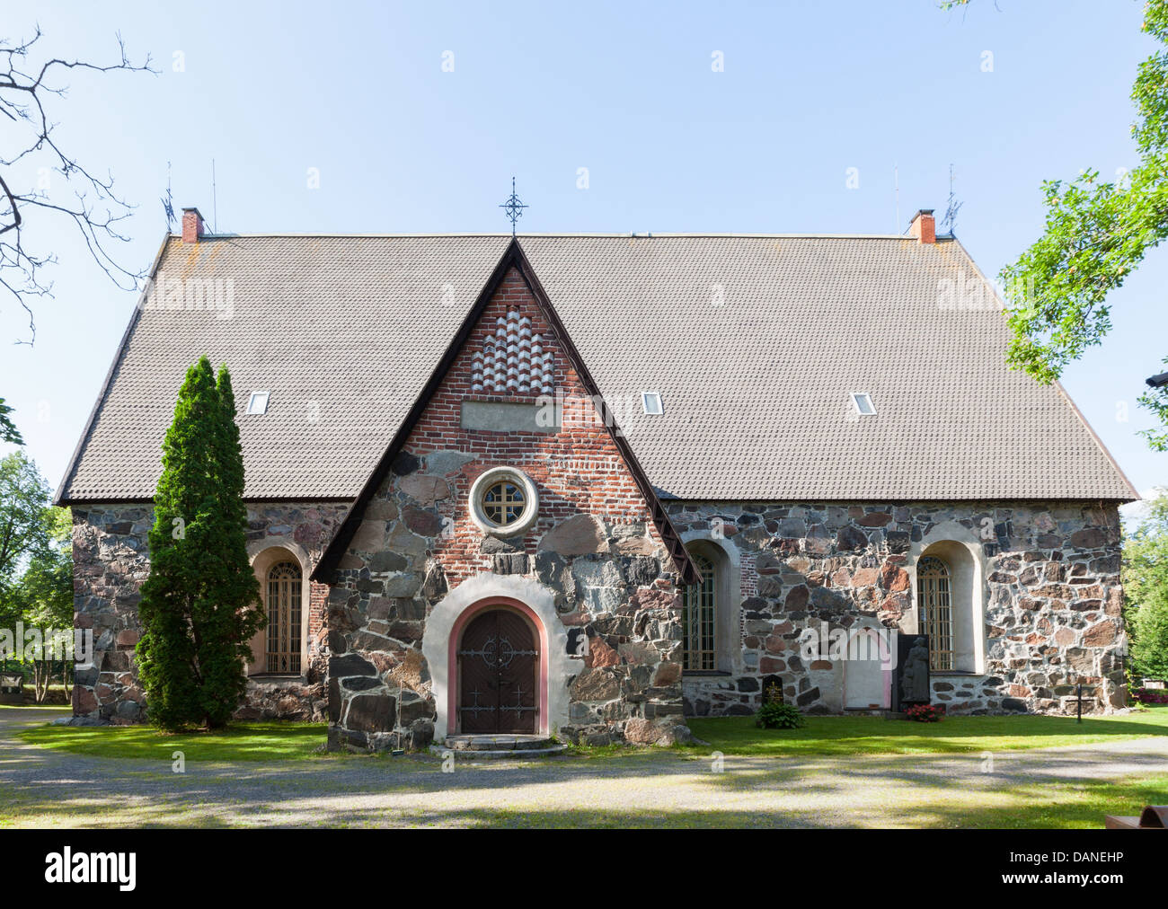 Medieval church hi-res stock photography and images - Alamy