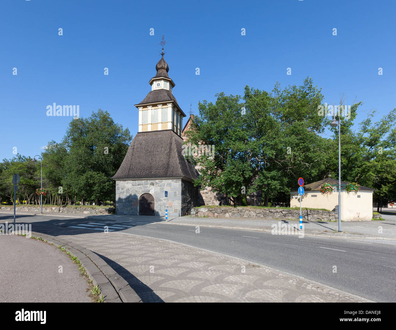 Medieval church hi-res stock photography and images - Alamy