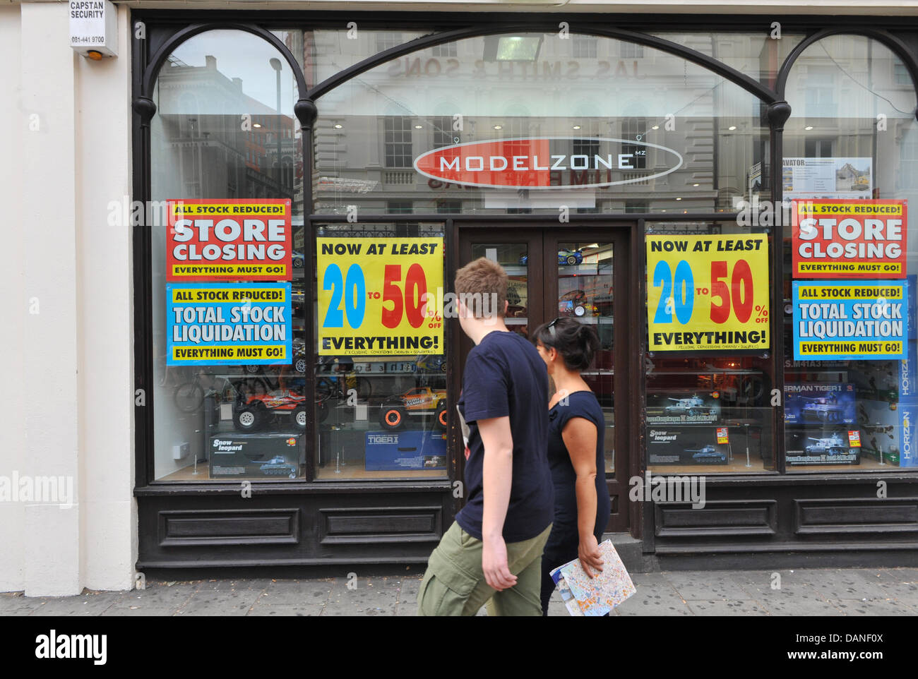 Modelzone administration hi-res stock photography and images - Alamy