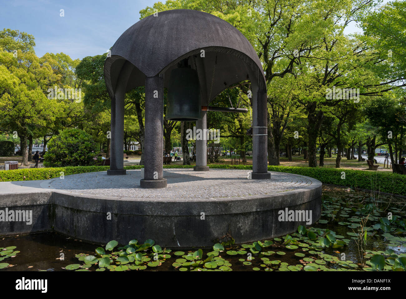 World peace bell hi-res stock photography and images - Alamy