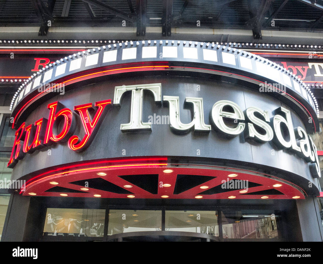 Ruby tuesday hi-res stock photography and images - Alamy