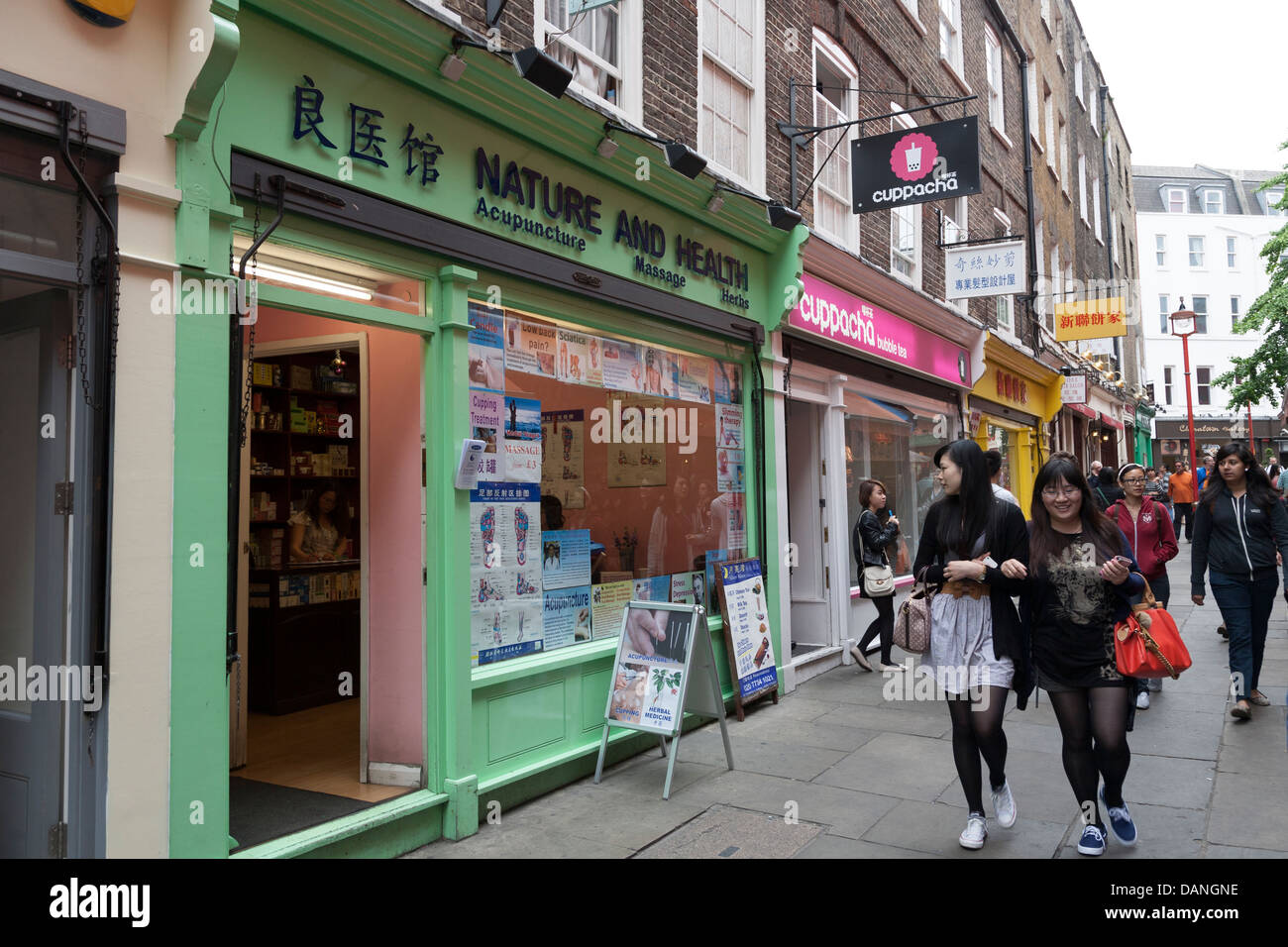 Chinatown london hi-res stock photography and images - Alamy
