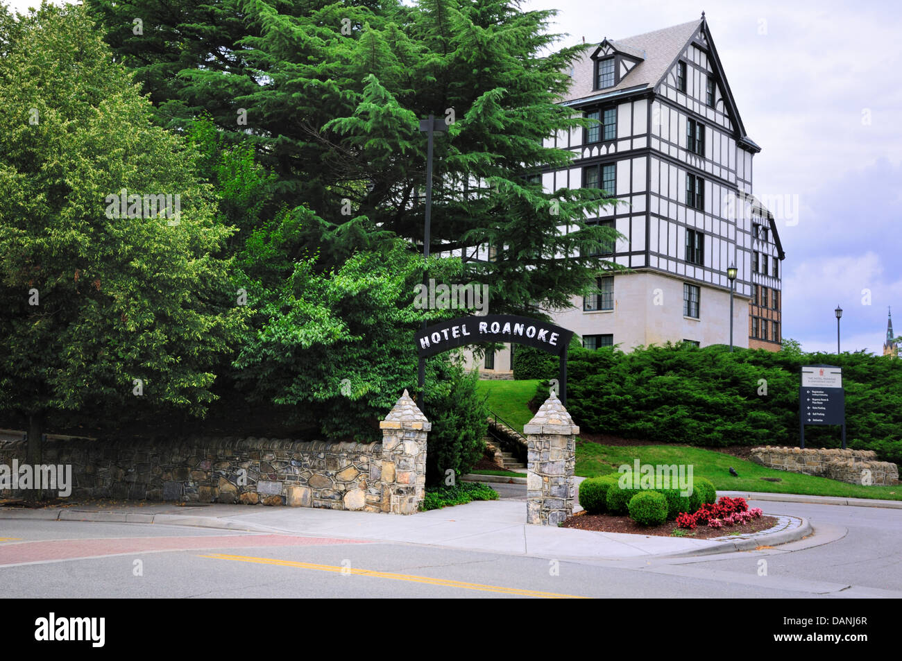 Entranceway to the Hotel Roanoke, Roanoke, Virginia Stock Photo - Alamy