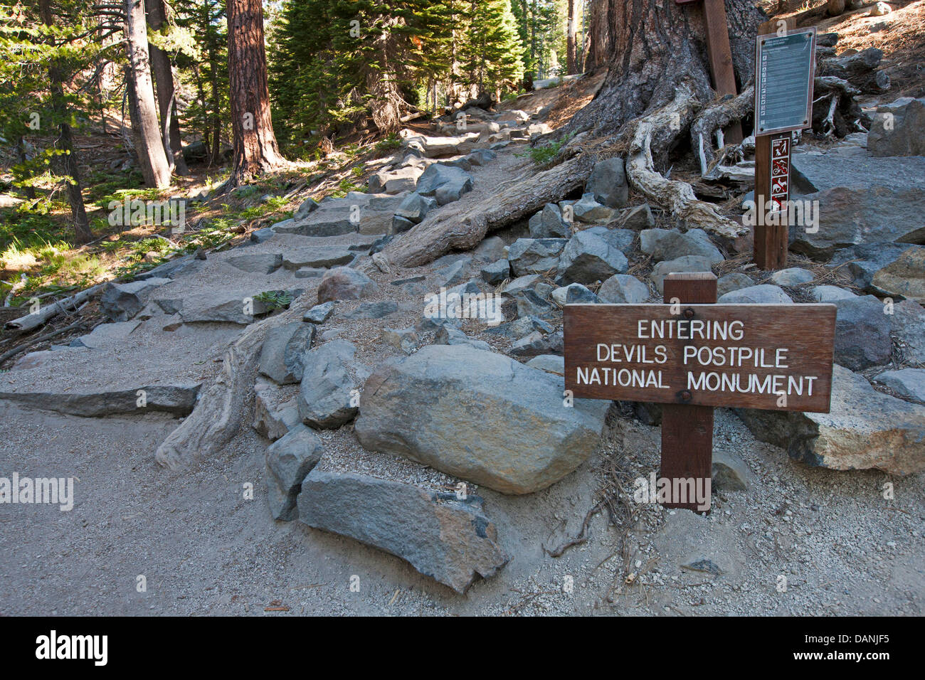 Hiking trail to Devils Postpile National Monument, California, United ...