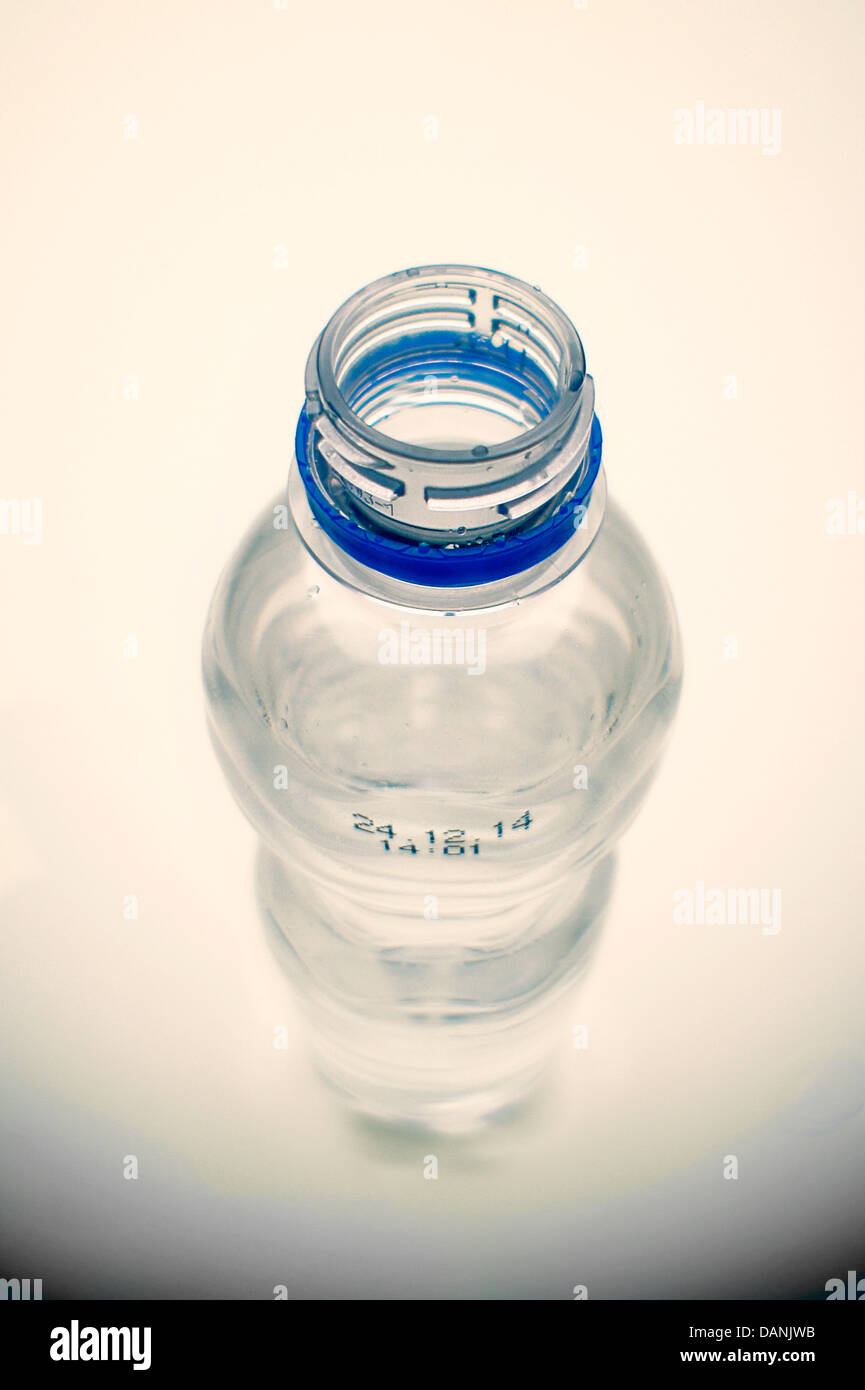 water bottle pet fles in perspective Stock Photo - Alamy