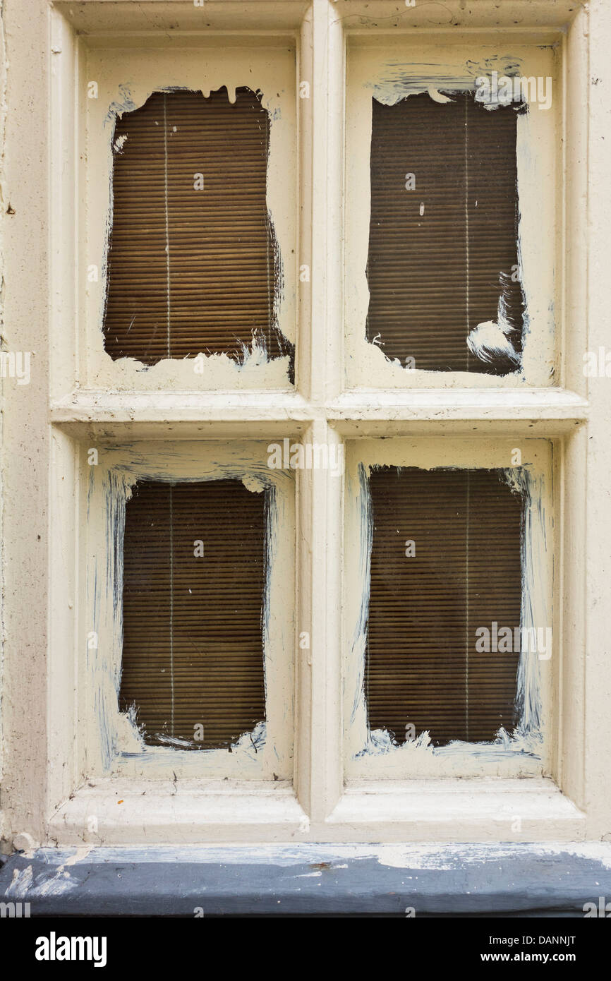 Messy window hi-res stock photography and images - Alamy