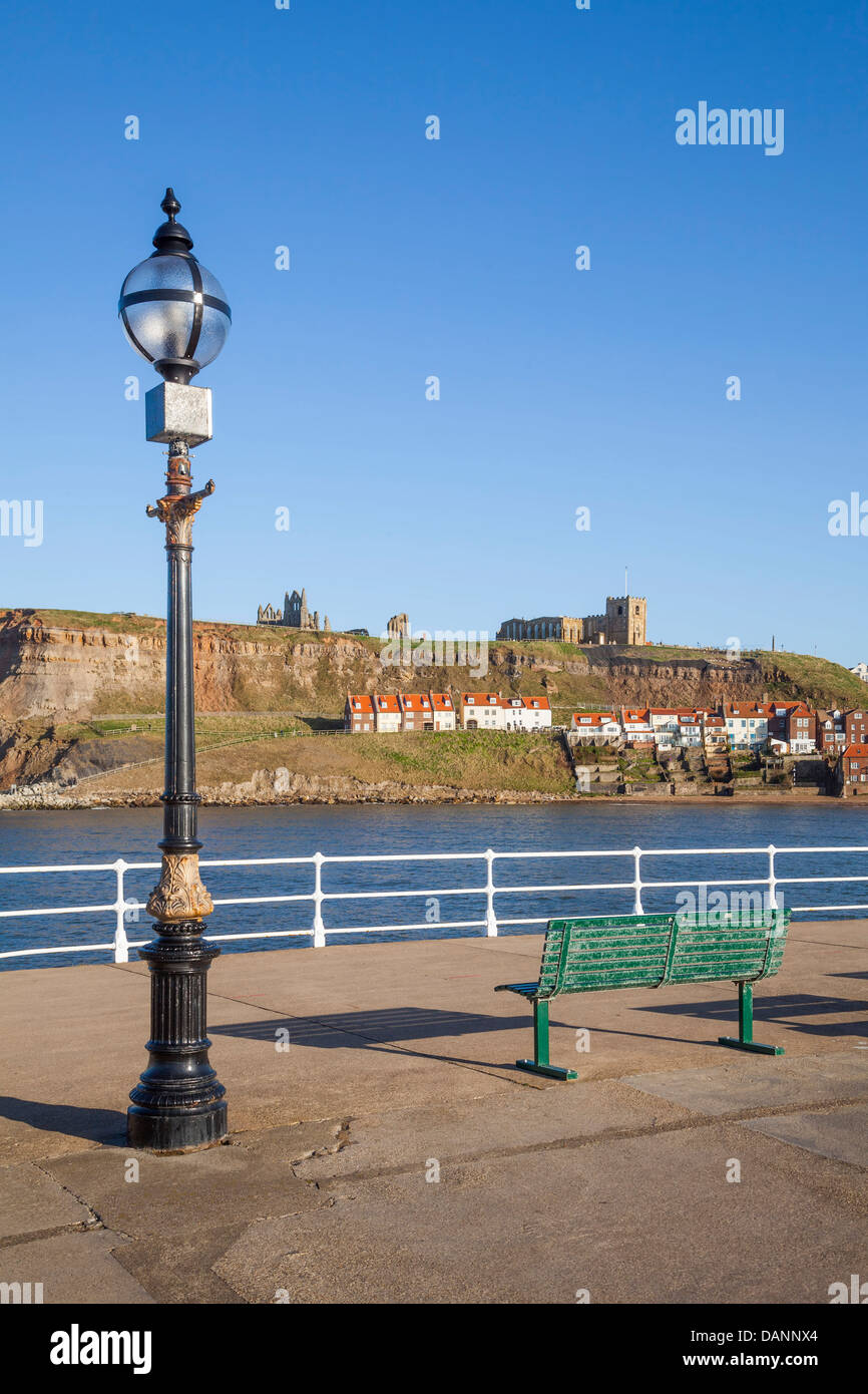 Harbour view houses hi-res stock photography and images - Alamy