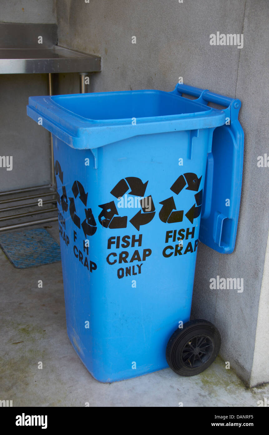 Blue Wheelie Bin Stock Photos & Blue Wheelie Bin Stock Images - Alamy